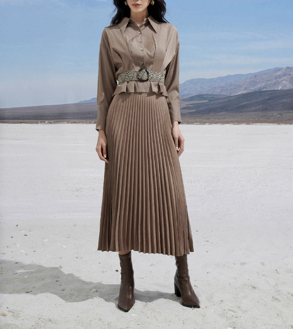 White Ant - Younger, more confident – WHITE ANT