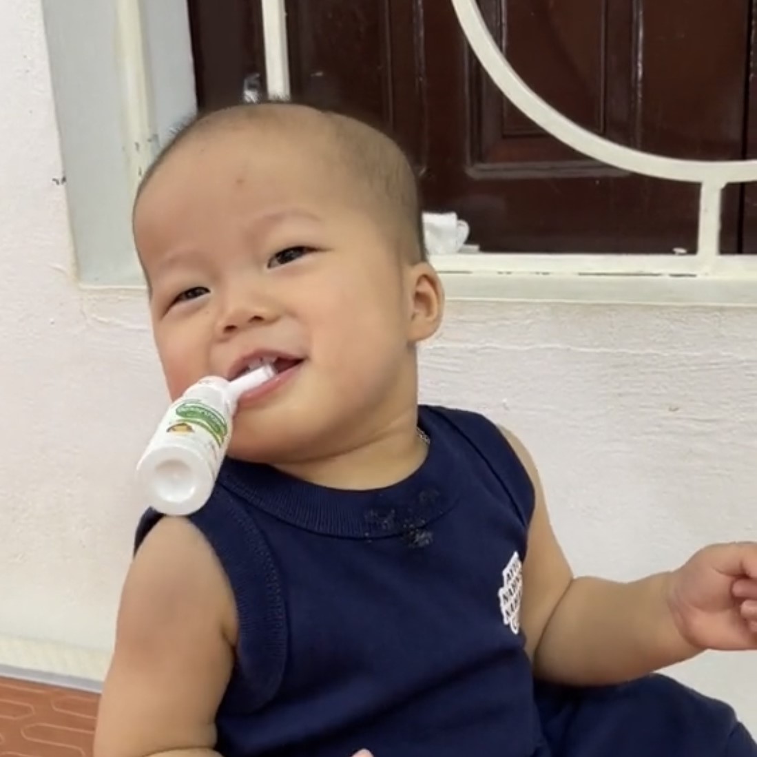 Wetee – Nuôi Dưỡng Nụ Cười Con