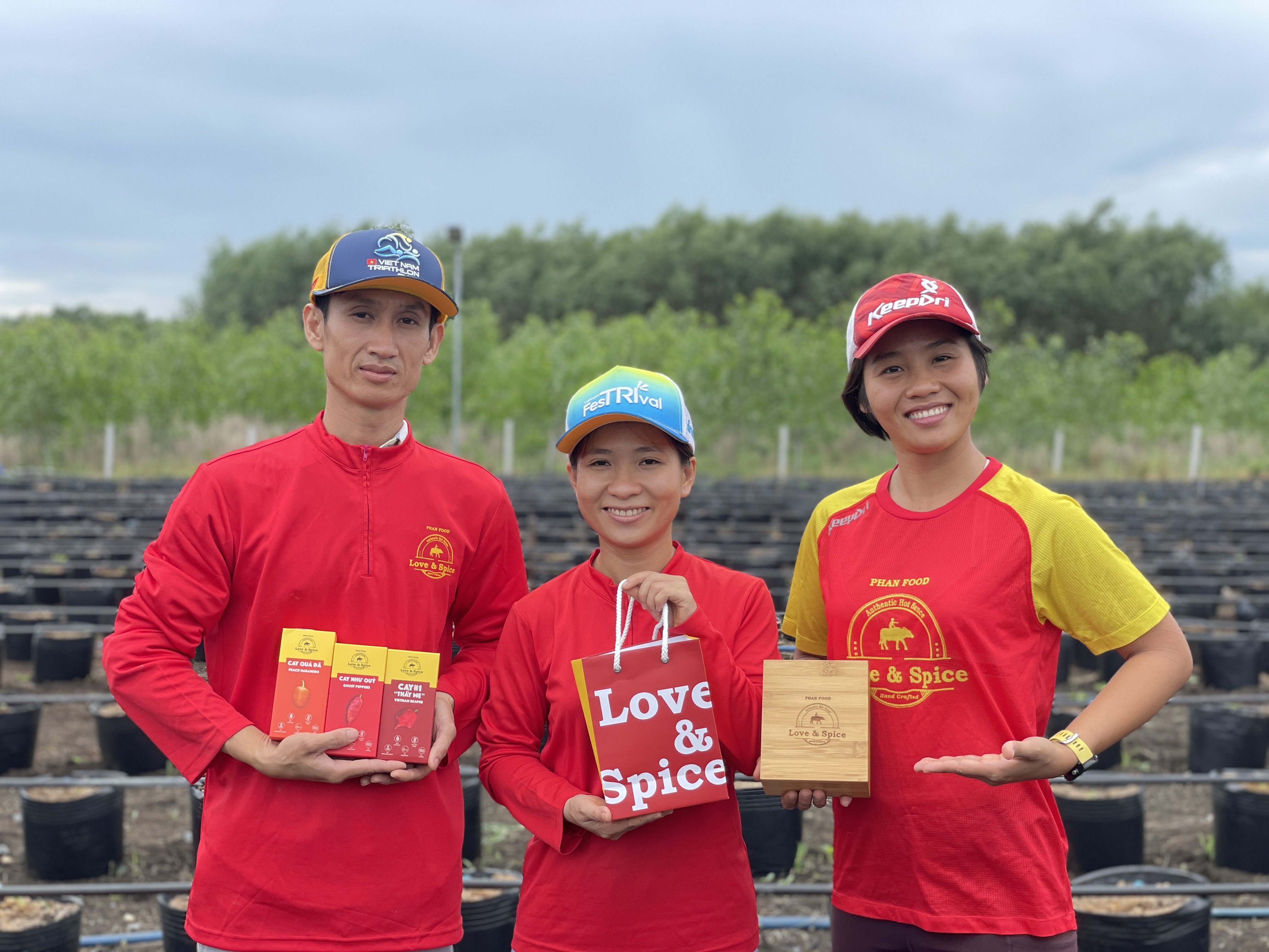 Về thương hiệu LOVE & SPICE