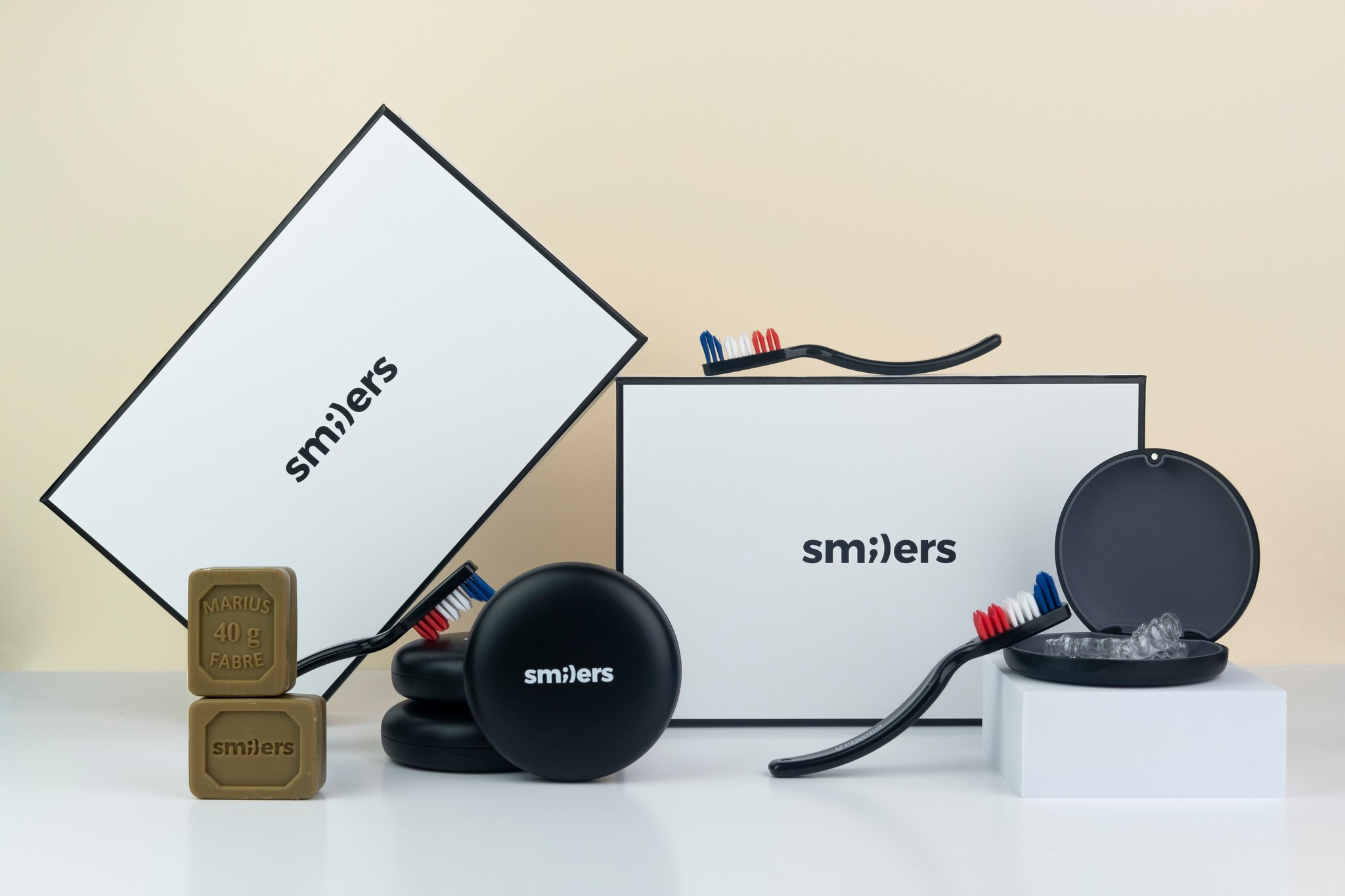 QUY TRÌNH TRIỂN KHAI NIỀNG RĂNG TRONG SUỐT SMILERS® – smilers.nidp ...